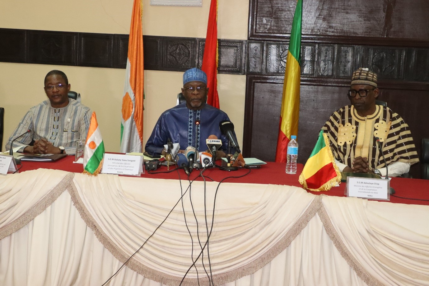 Réunion des Ministres des Affaires Etrangères de l’AES : Une étape ...