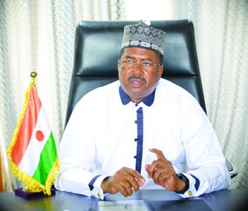 Ministre du Pétrole, M. Mahaman Moustapha Barké Bako : « Le Président du Conseil National pour ...