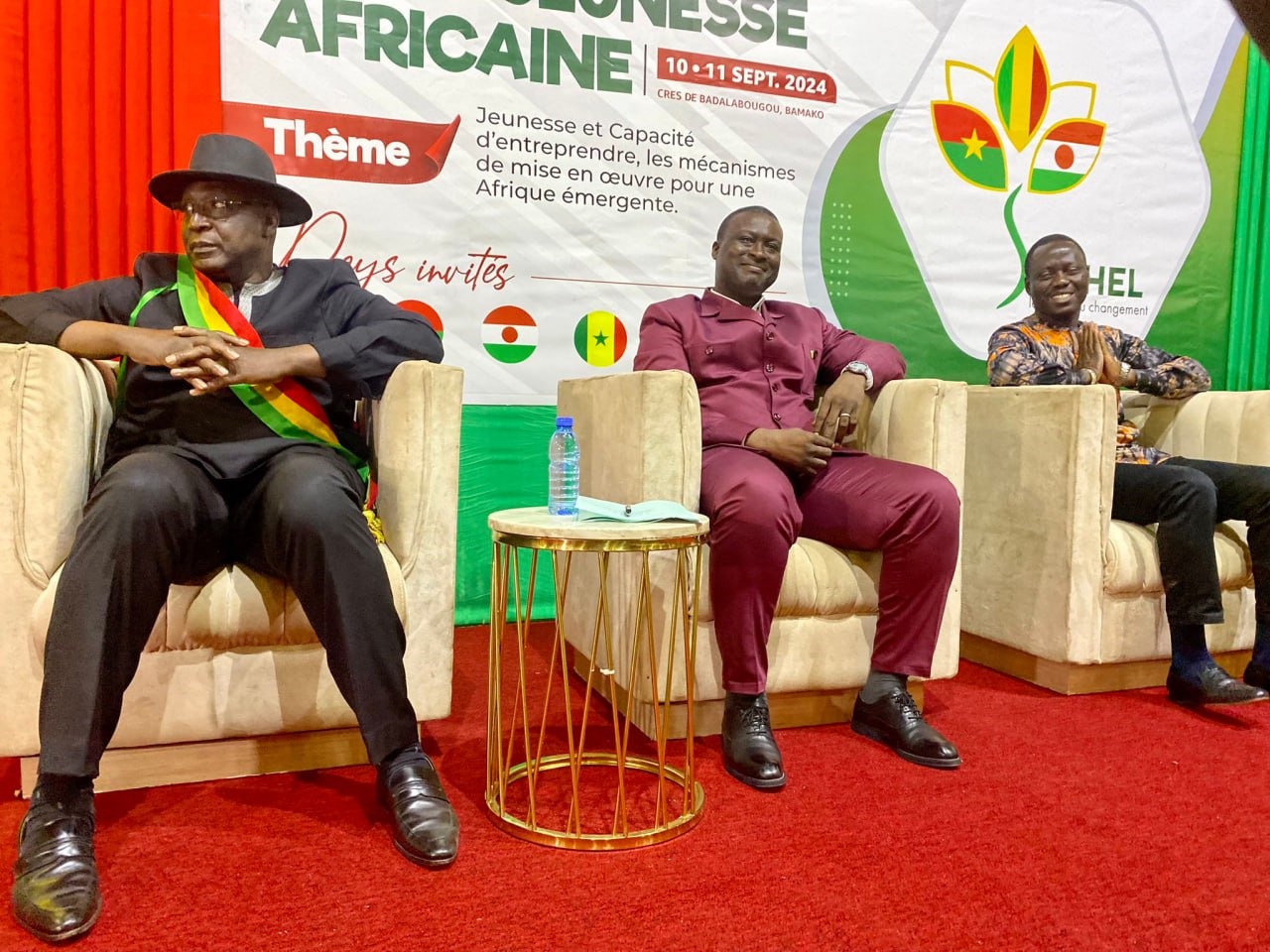 Conférence internationale de la jeunesse africaine à Bamako : La jeunesse du continent s ...