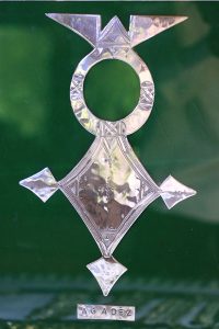 Les différentes Croix du Niger : Des joyaux du patrimoine matériel ...