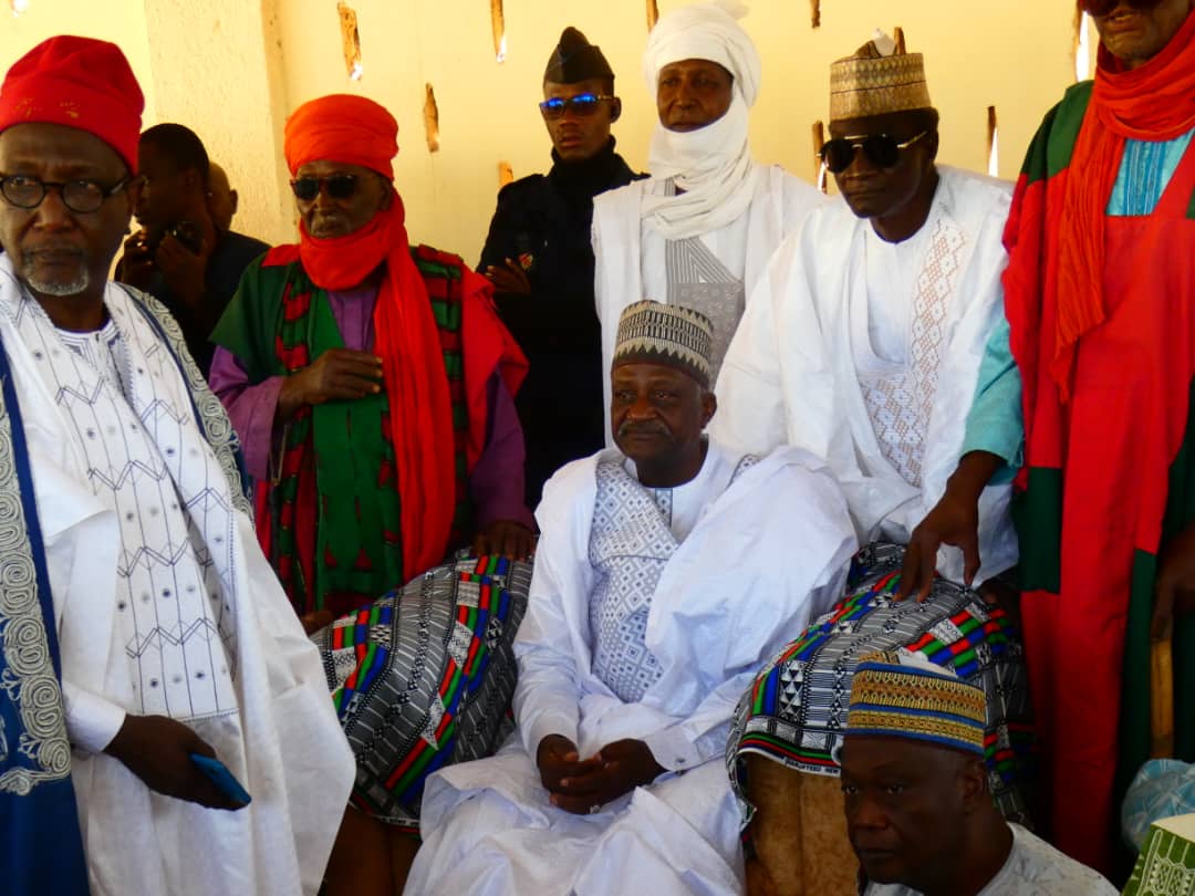 Dosso : Le nouveau Sultan Amadou Seydou Sounna accueilli et installé au ...