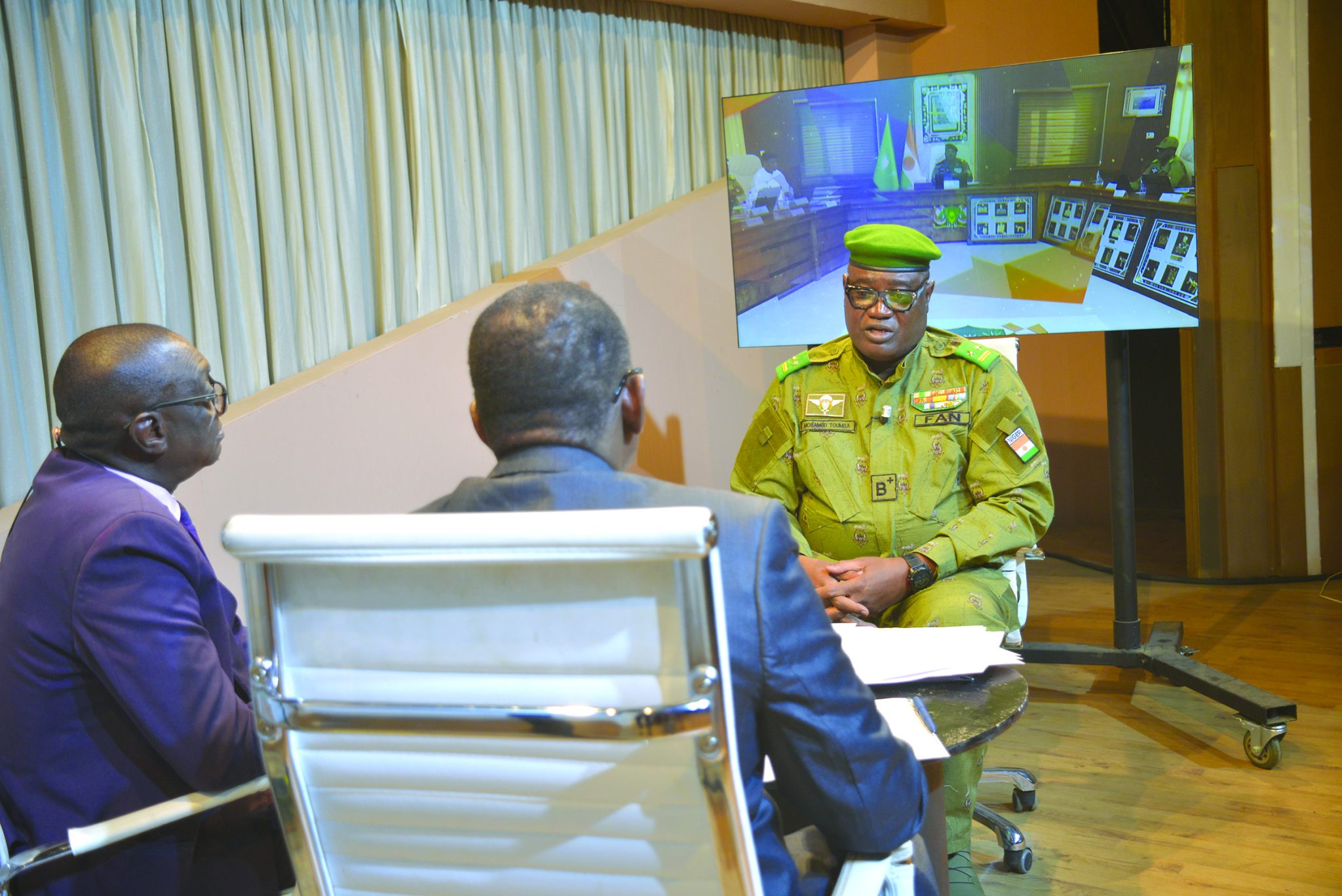 Entretien accordé à la RTN par le ministre d’Etat, ministre de l ...