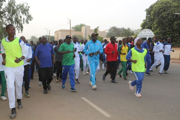 Lancement de la saison sportive 2025 de la Gendarmerie Nationale : Pour ...