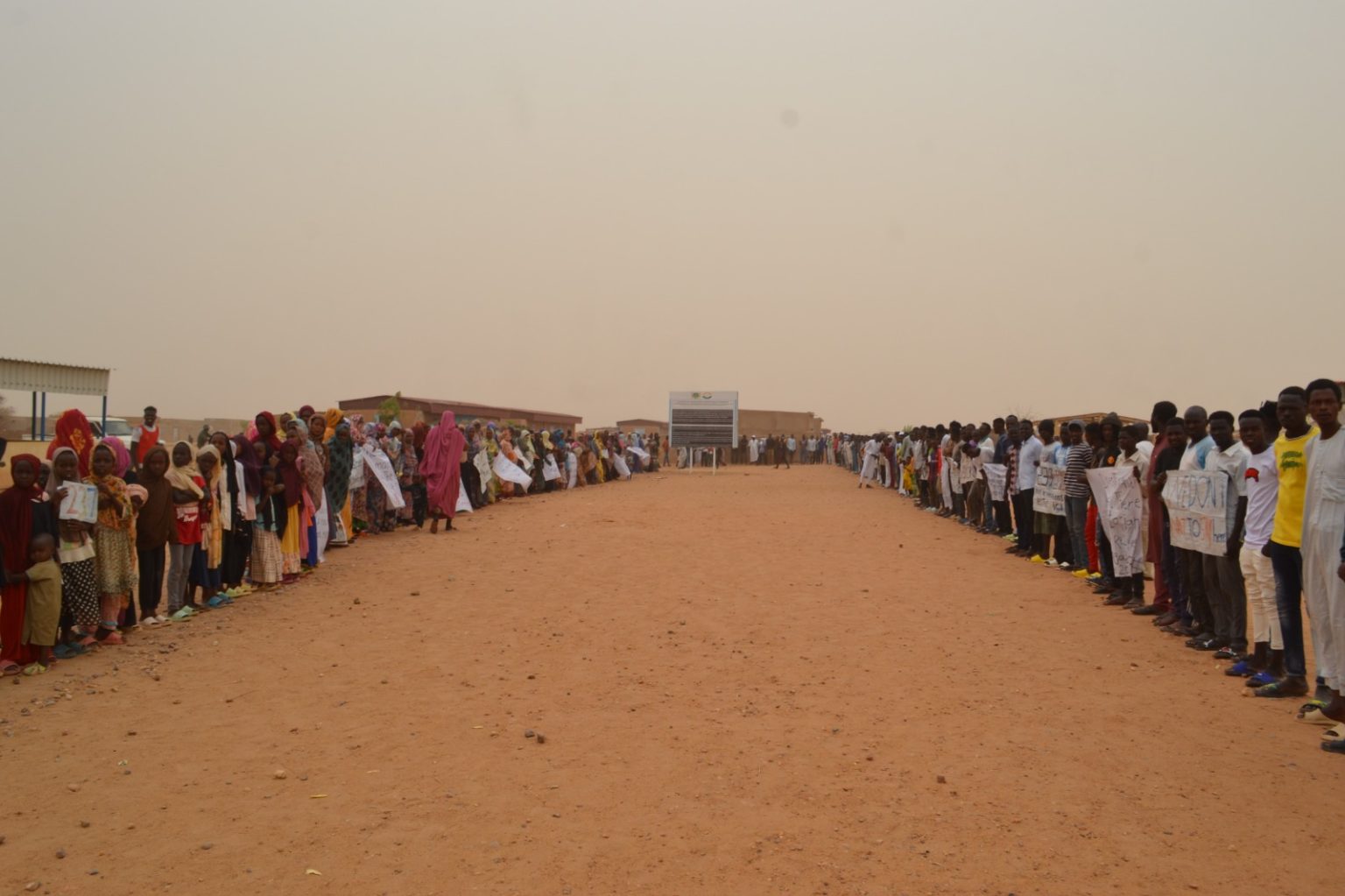 Chômage des jeunes au Niger : 51.847 demandeurs d’emploi enregistrés à ...
