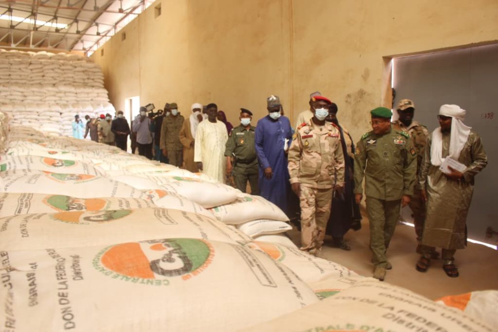 Agadez : La CAIMA met 2 000 tonnes d’engrais à la disposition de la ...