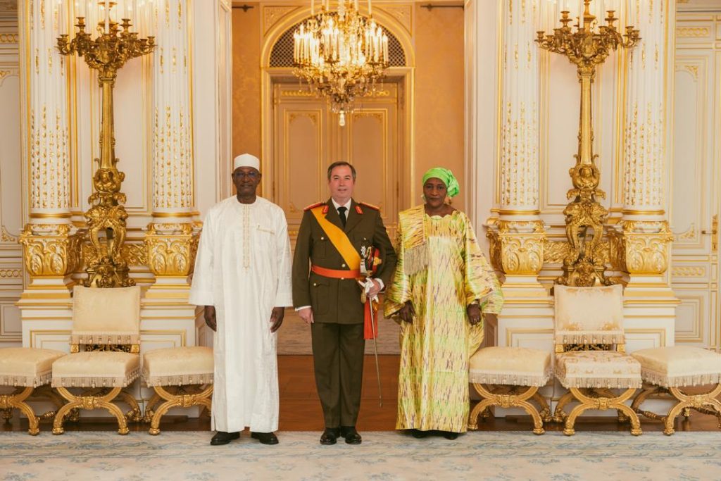 Diplomatie : L’ambassadeur du Niger au Royaume des Pays-Bas et au Grand ...